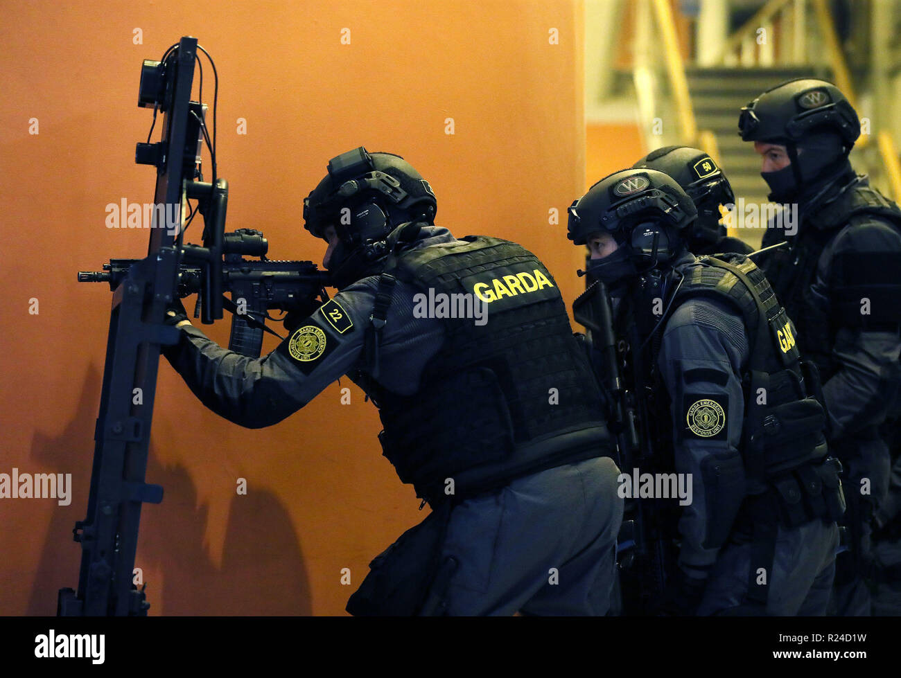 Members garda emergency response unit during hi-res stock photography ...
