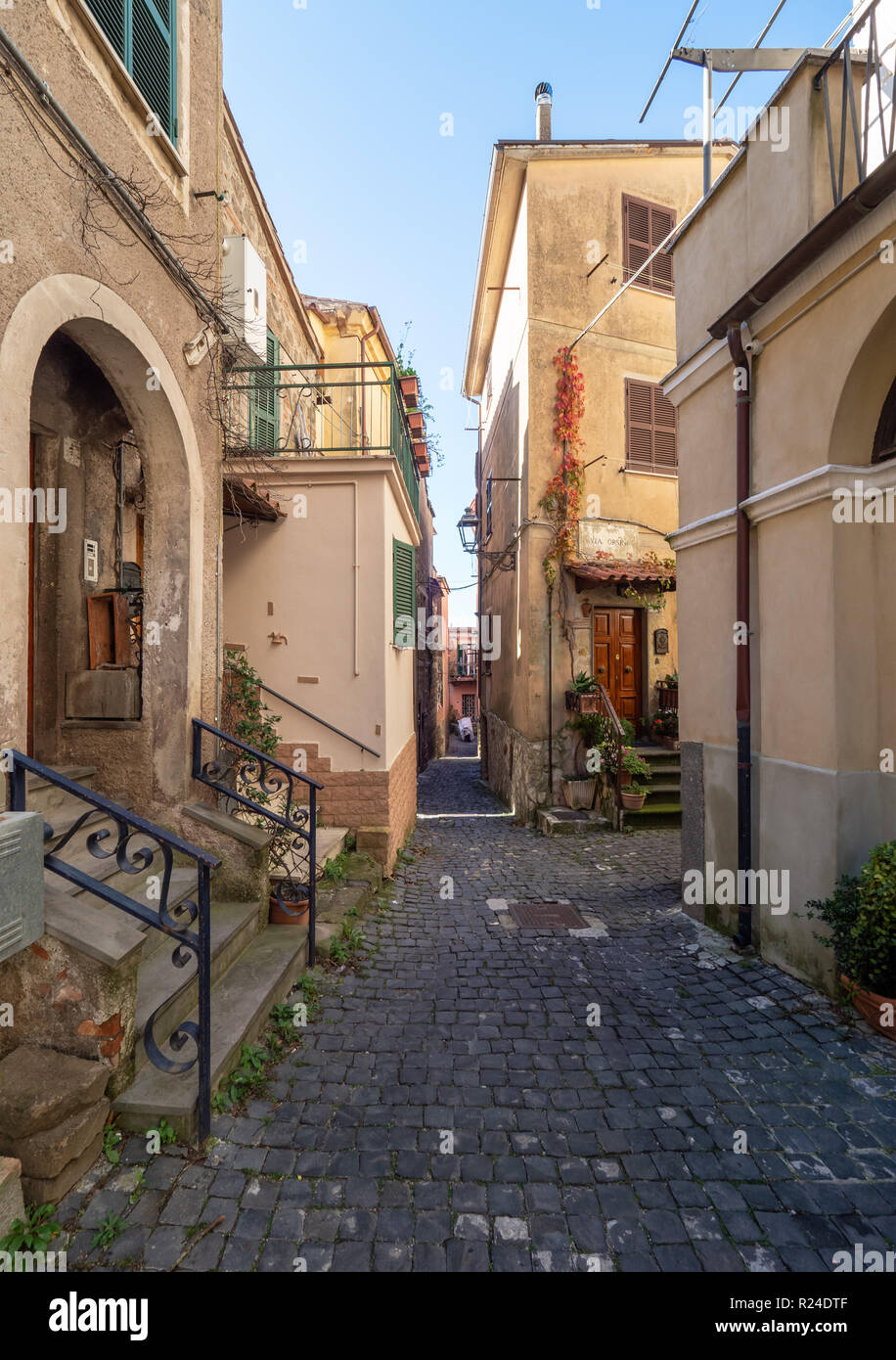 Nemi city hi-res stock photography and images - Alamy