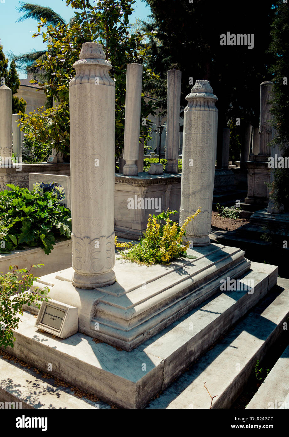 Ottoman style decorative art in marble tomb in cemetery Stock Photo - Alamy