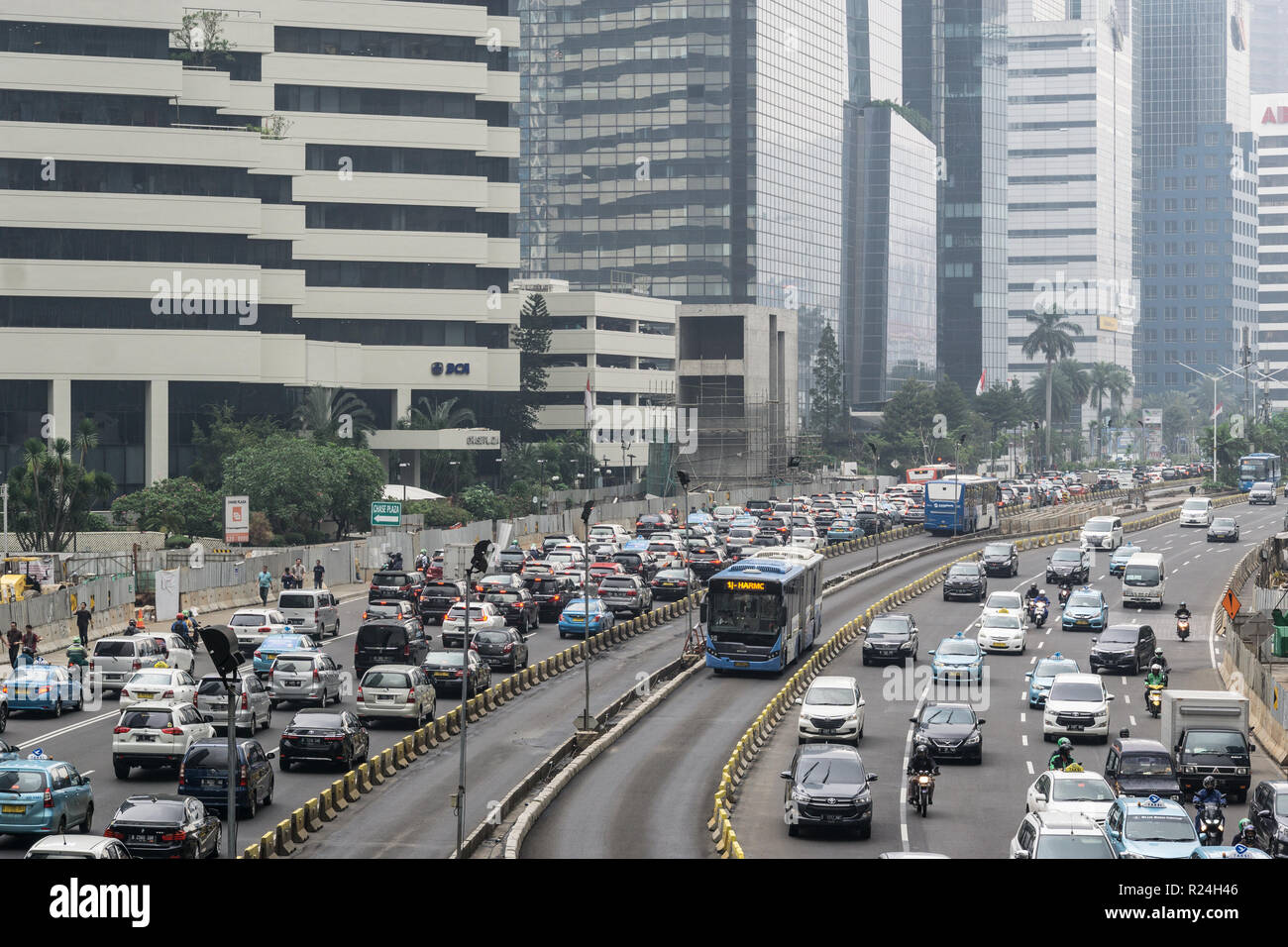 Bus transjakarta hi-res stock photography and images - Alamy