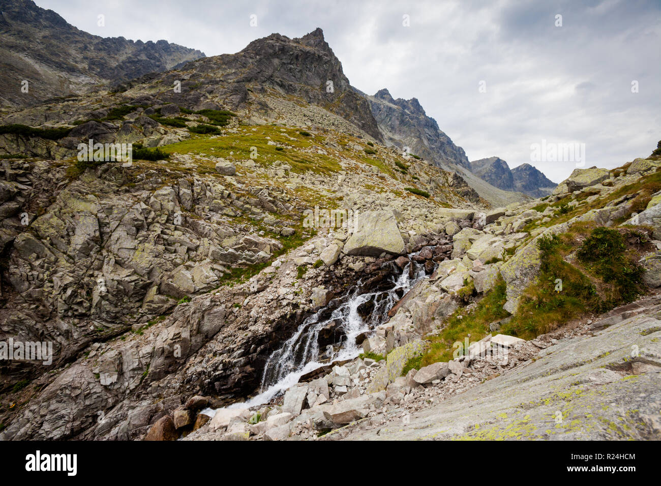 Beautiful Velka Studena Dolina - in slovakian High Tatra mountains ...