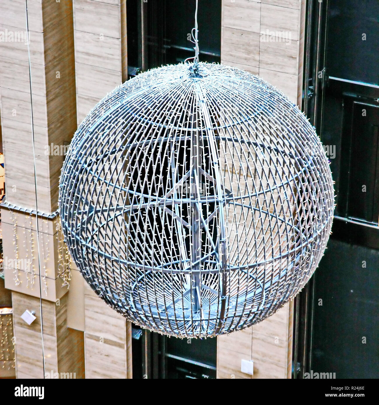 Shopping complex Afimall City is located in business center Moscow City ...