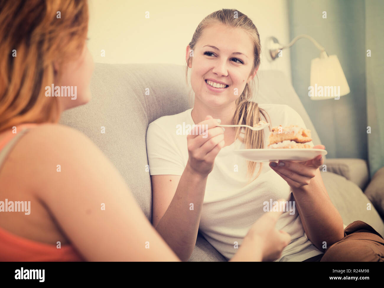 Cheerful happy teen friends talking hi-res stock photography and images ...