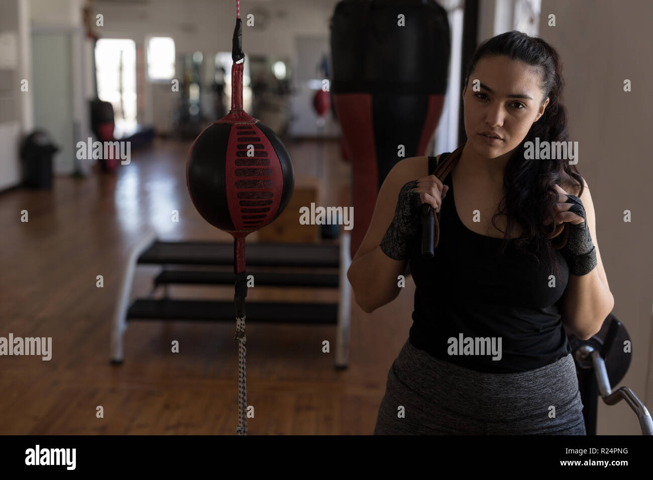Attractive female boxer hi-res stock photography and images - Alamy