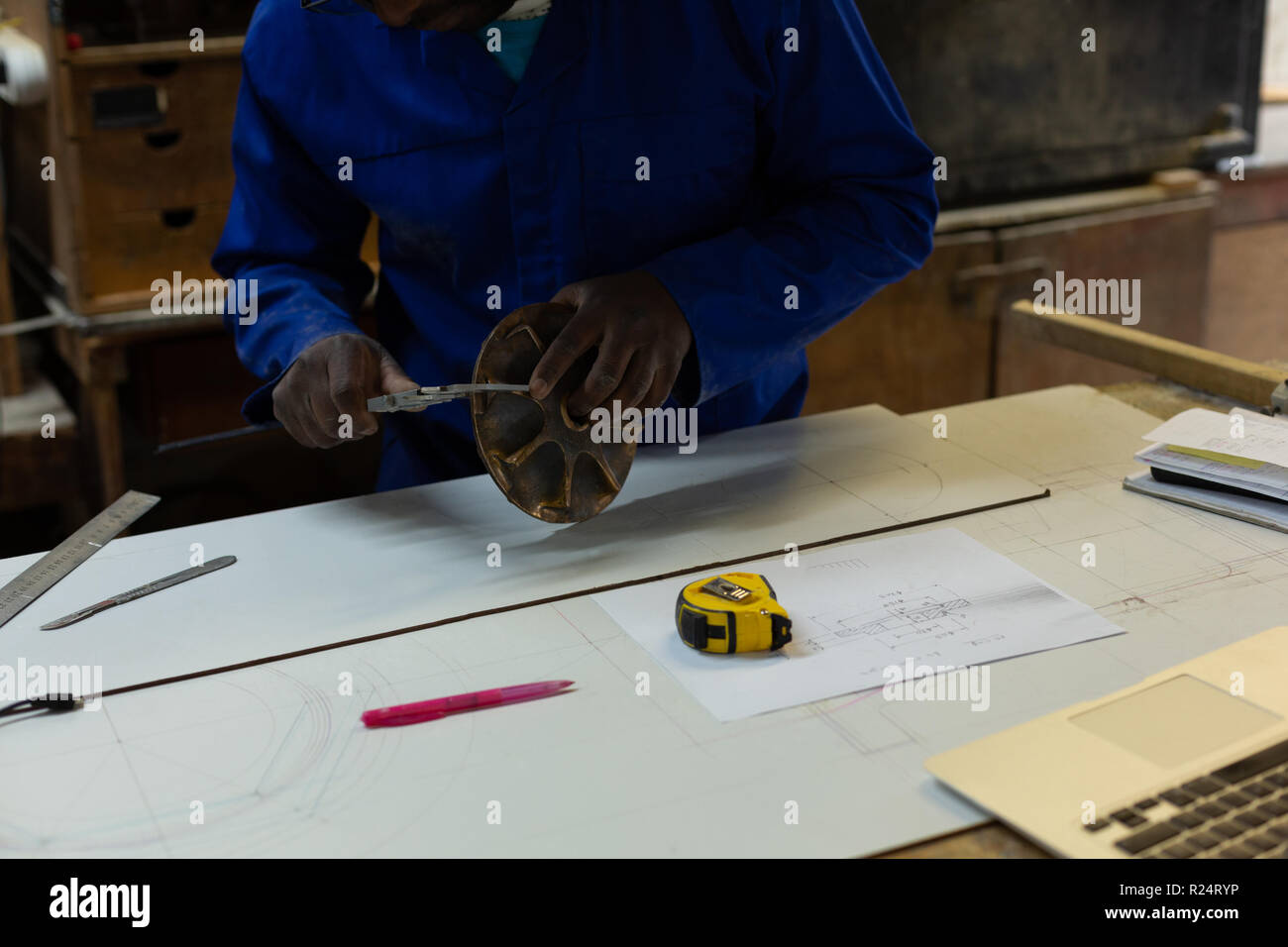 Foundry Technology High Resolution Stock Photography and Images - Alamy
