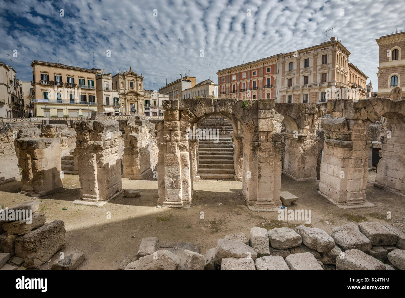Lecce historico hi-res stock photography and images - Alamy