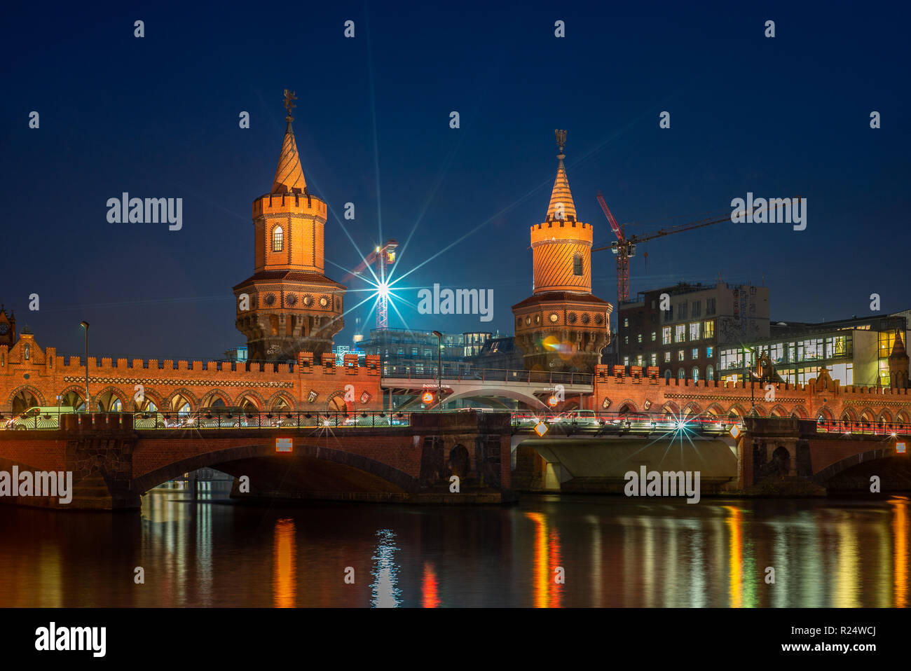 Oberbaumbruecke oberbaumbridge u bahn hi-res stock photography and ...
