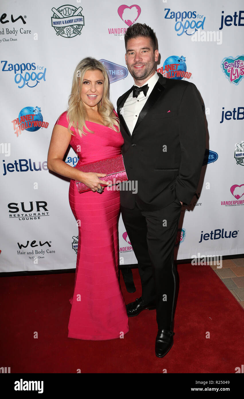 Los Angeles, Ca, USA. 15th Nov, 2018. Erin Bodien and Justin Bodien at ...