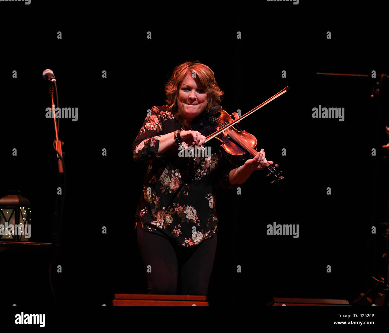 Virginia Beach, VIRGINIA, USA. 14th Nov, 2018. EILEEN IVERS Grammmy ...