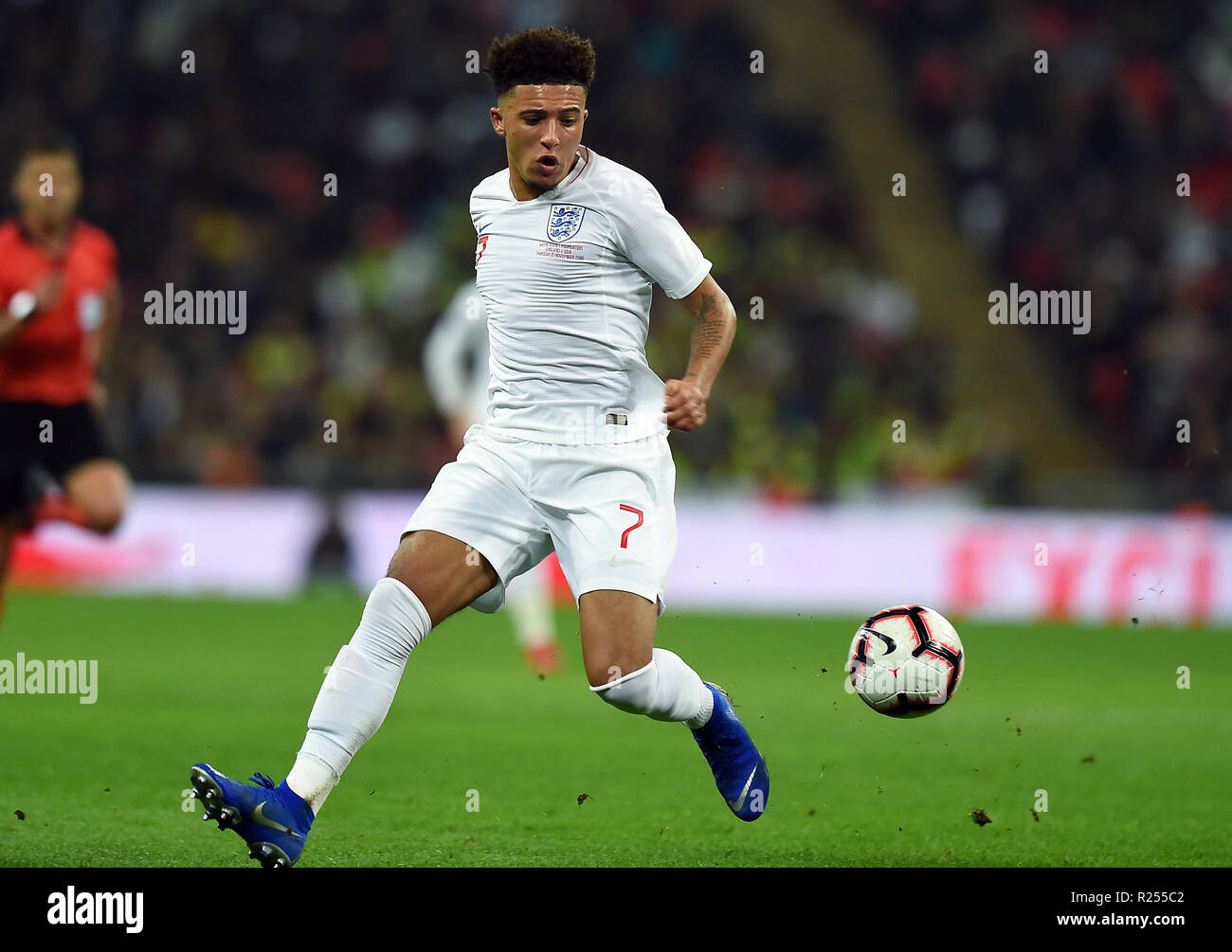 Jadon Sancho Stock Photos & Jadon Sancho Stock Images - Alamy
