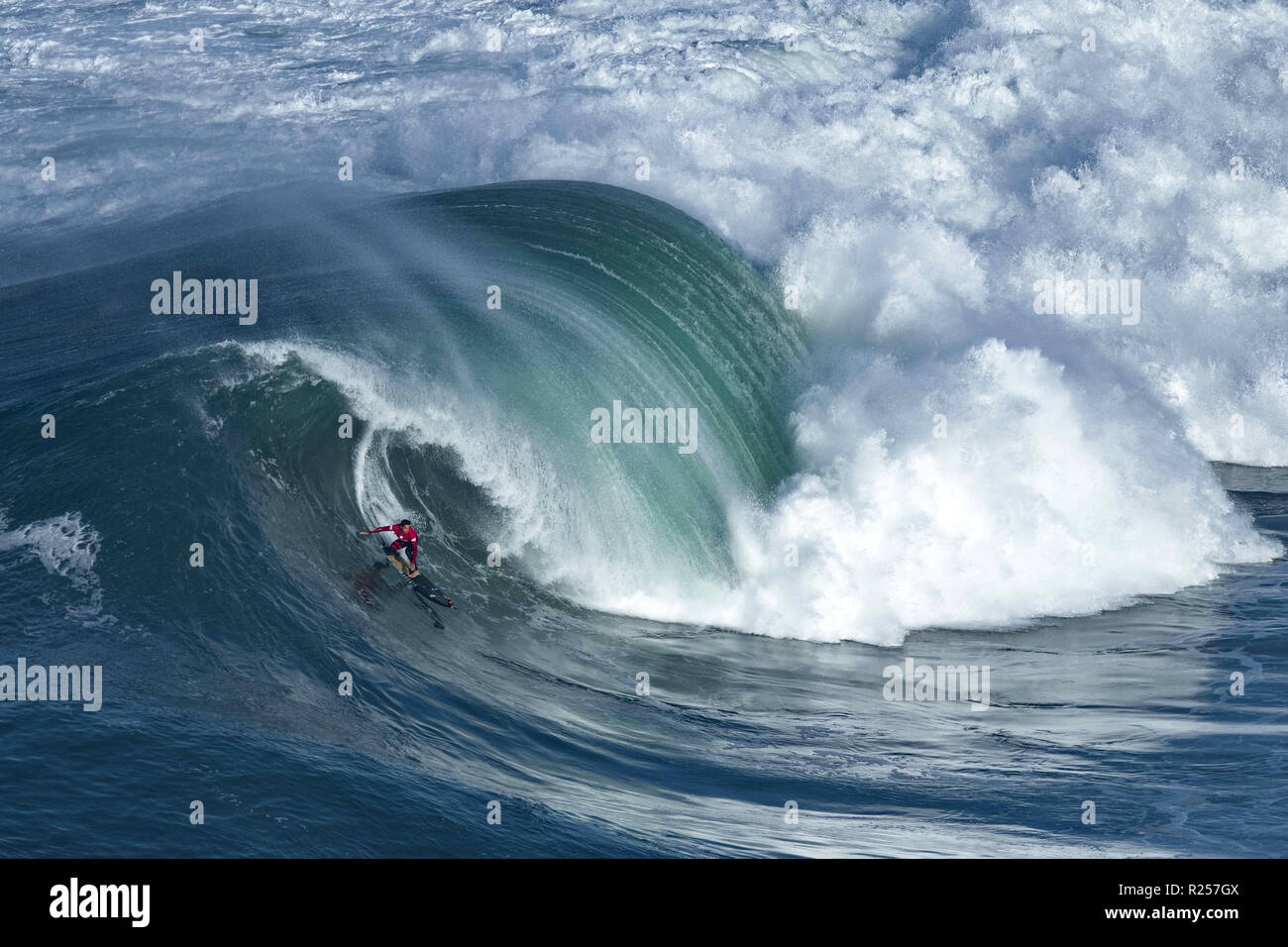 November 16, 2018 - NazarÃ, NazarÃ, Portugal - Big wave surfer Kai ...