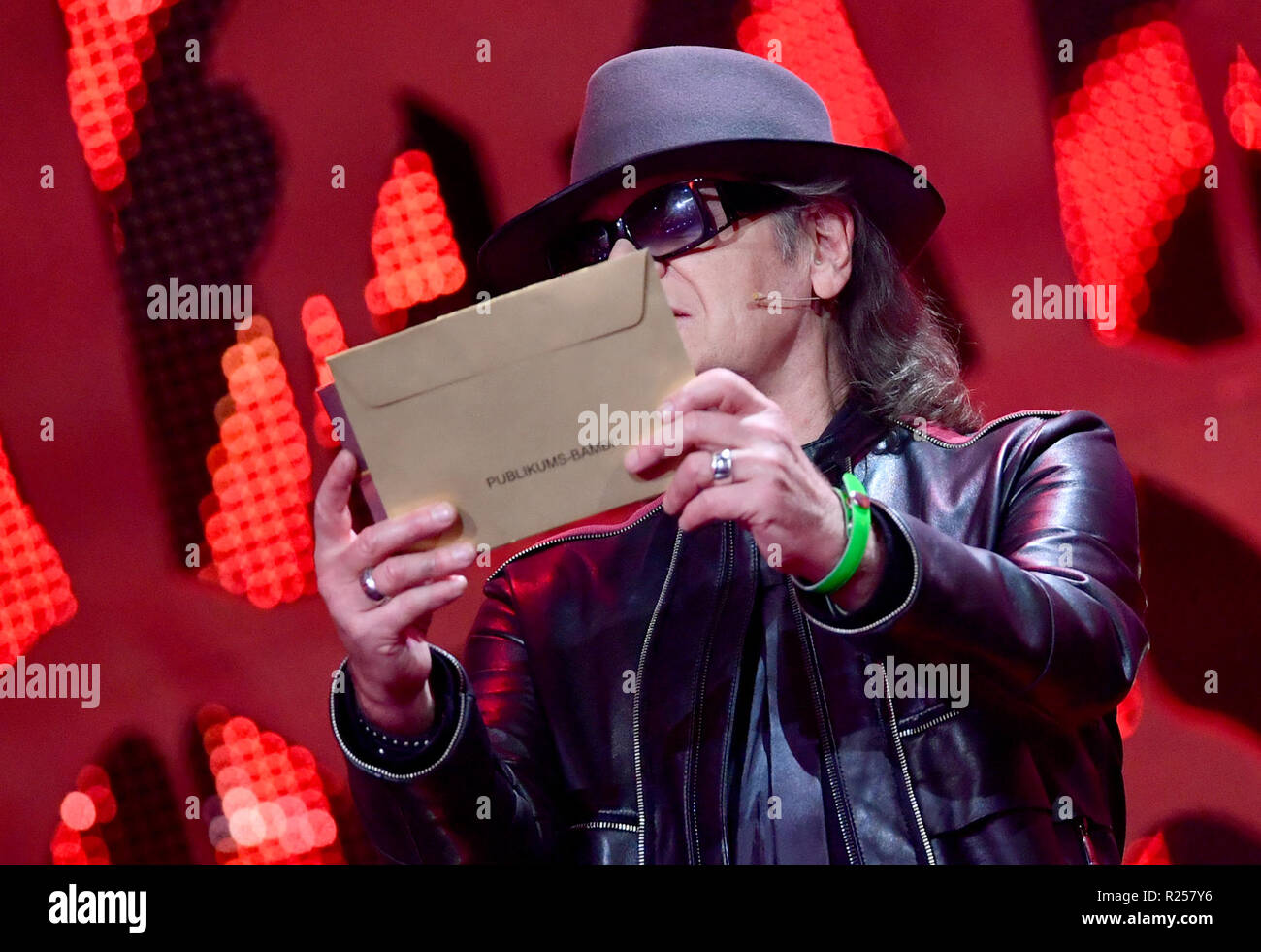 Berlin, Germany. 16th Nov, 2018. Udo Lindenberg is the laudator on ...