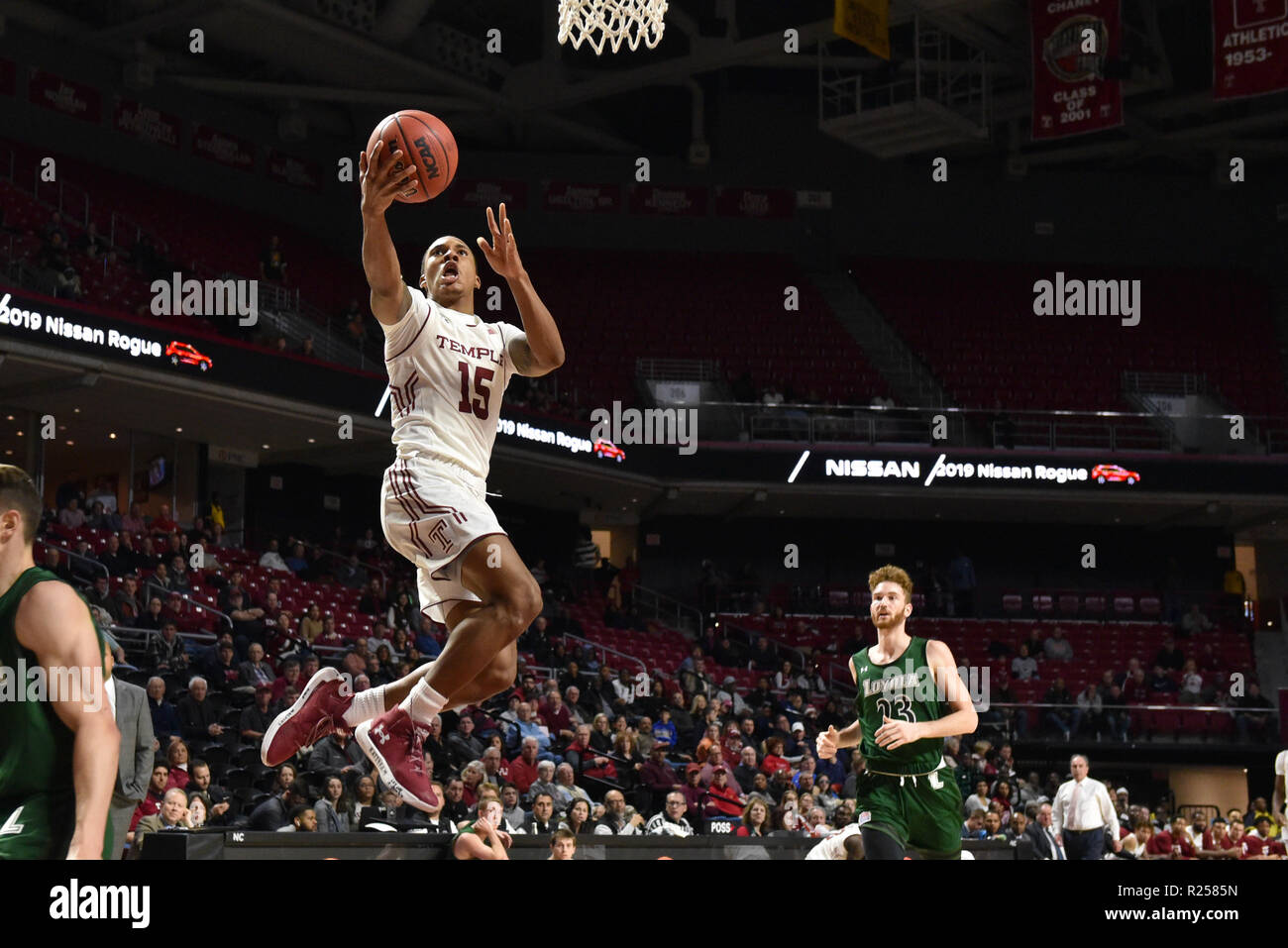Philadelphia, Pennsylvania, USA. 16th Nov, 2018. Temple Owls guard NATE ...