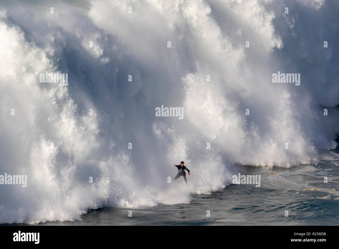 Alex Botelho surfing at Nazaré Challenge of the WSL Stock Photo - Alamy