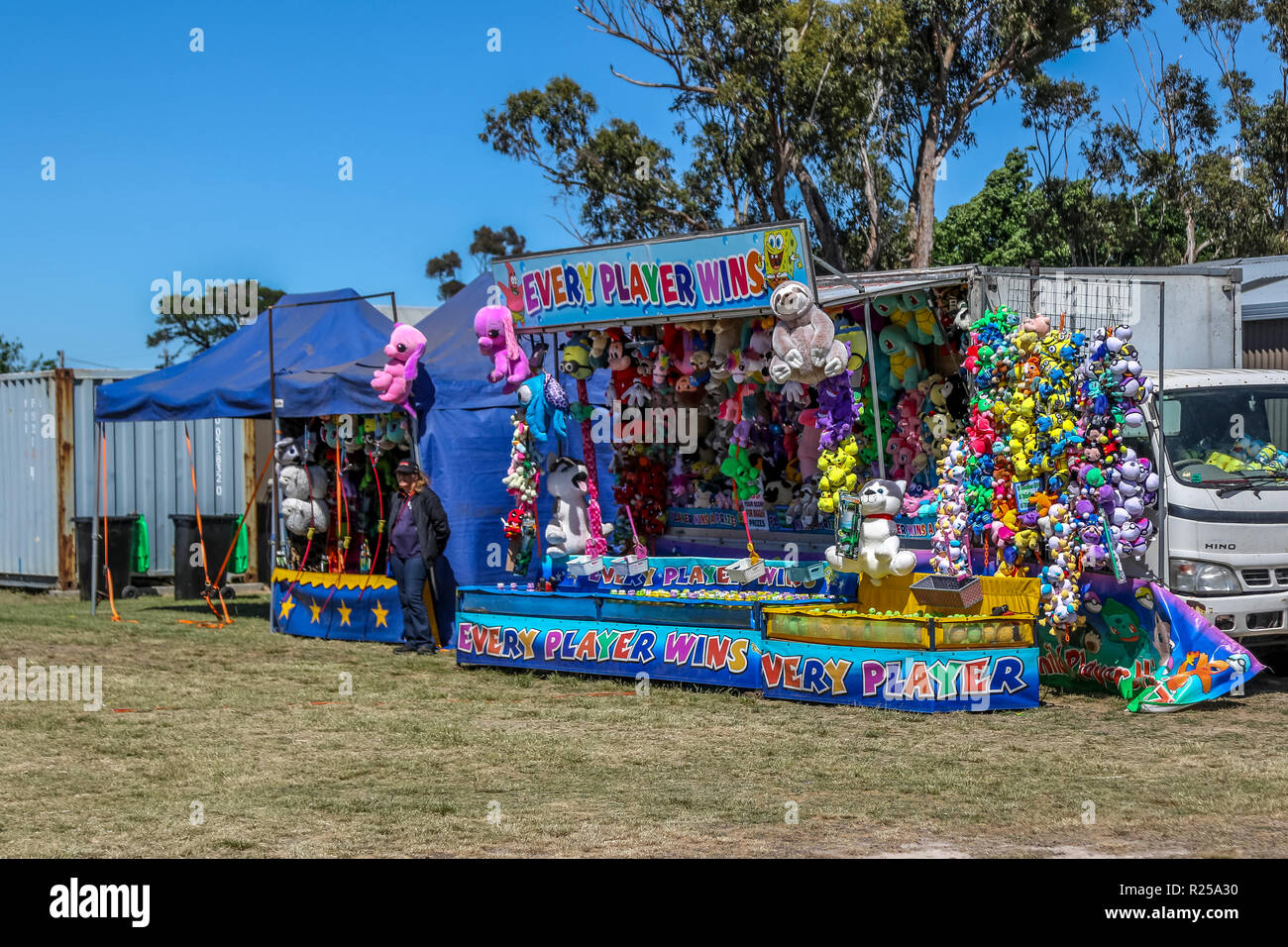 Sideshow alley hi-res stock photography and images - Alamy