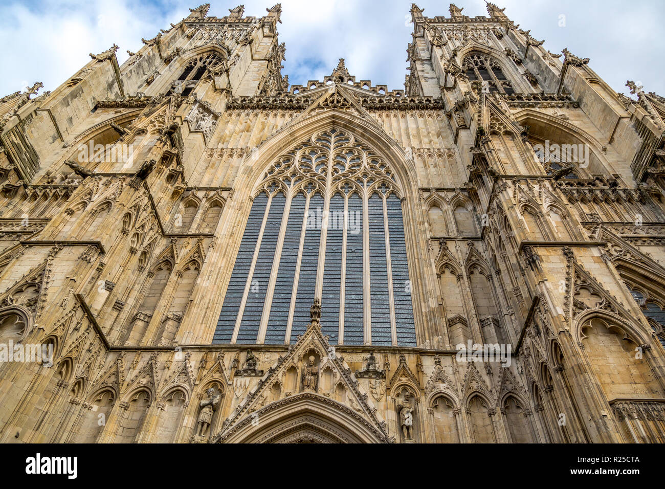 The magnificent architecture of York Minster Cathedral, York, UK Stock ...