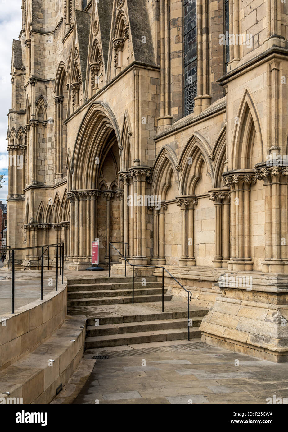 The magnificent architecture of York Minster Cathedral, York, UK Stock ...
