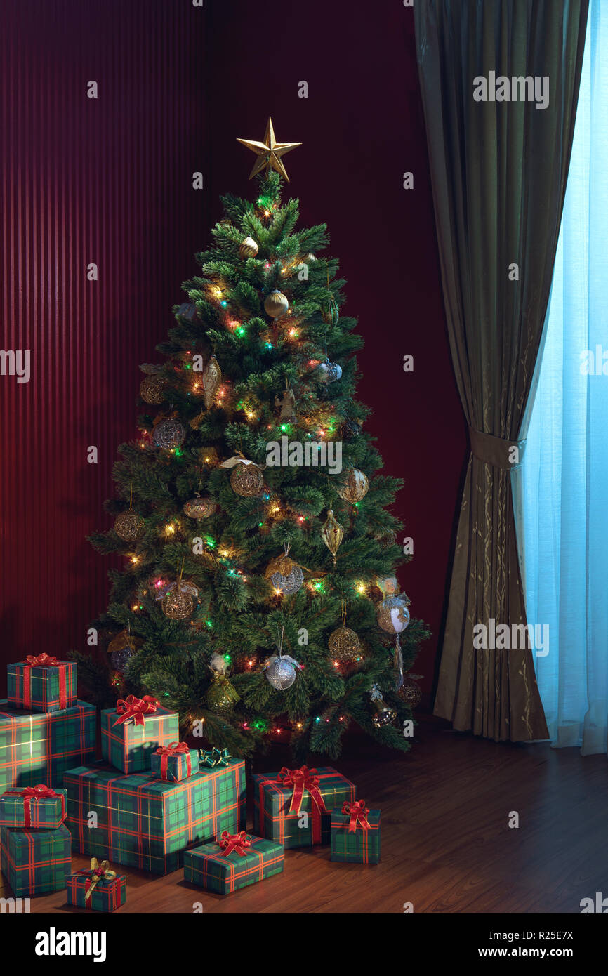 2028 2029 hi-res stock photography and images - Alamy