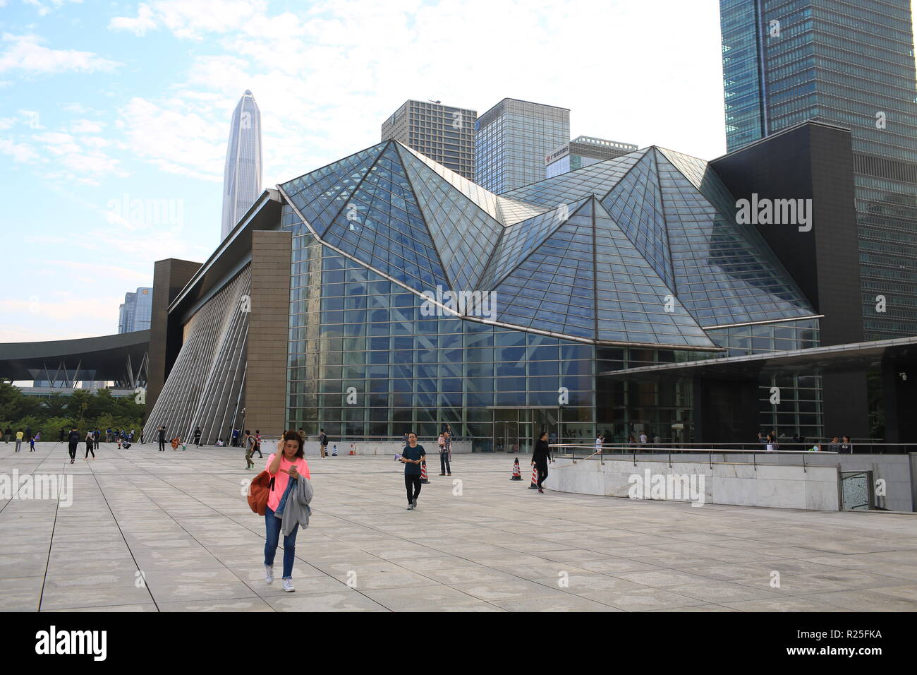 shenzhen library in china Stock Photo - Alamy