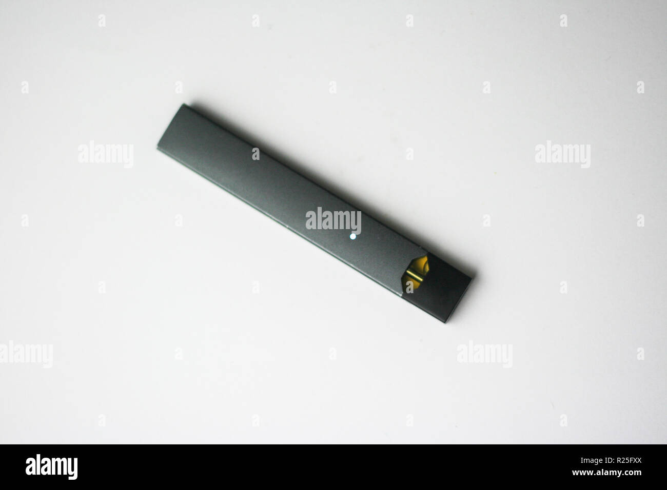 JUUL E-Cigarette and Flavor Pods on white background Stock Photo - Alamy