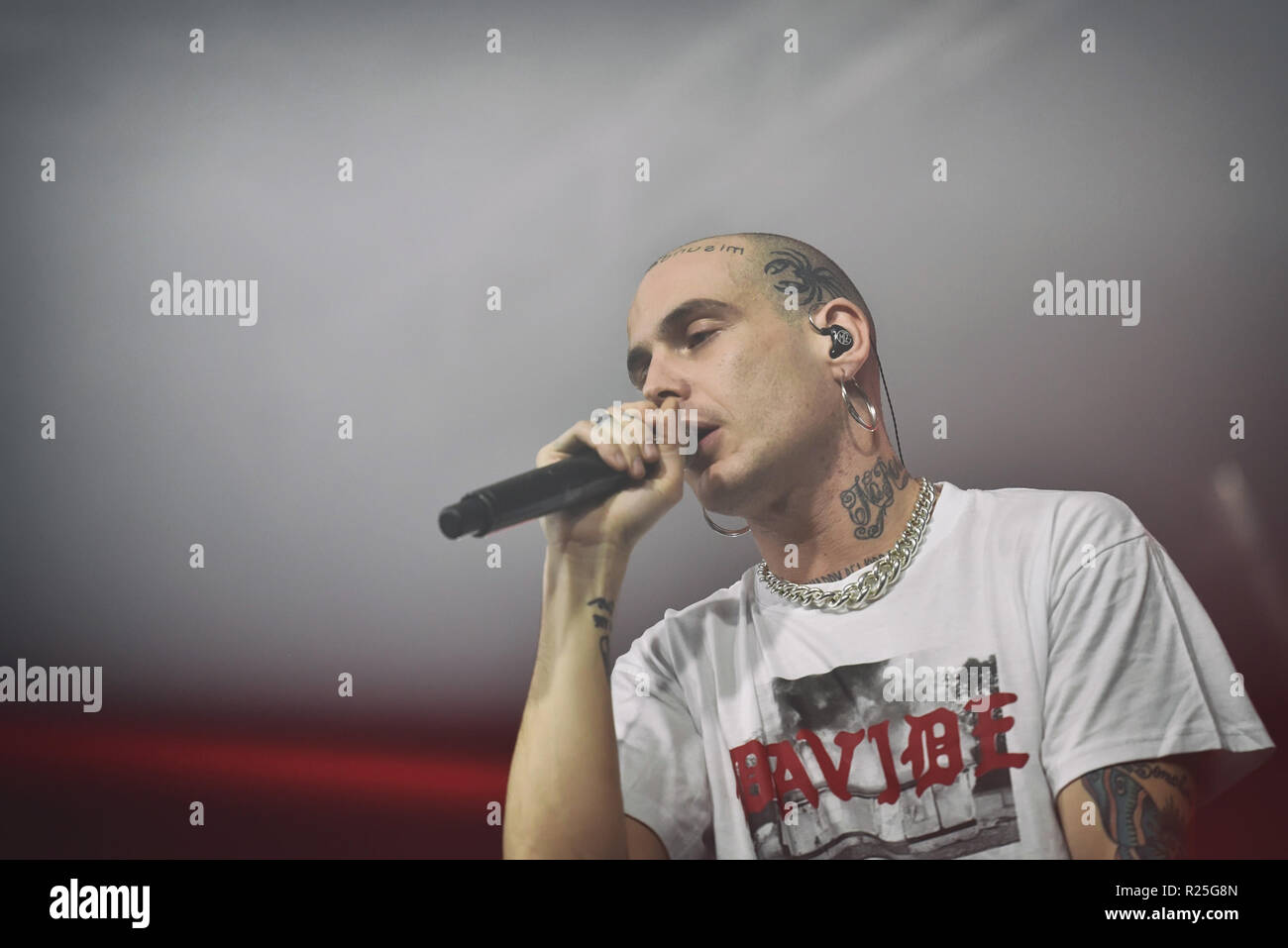 Gemitaiz, pseudonym of Davide De Luca, is an Italian rapper performing ...