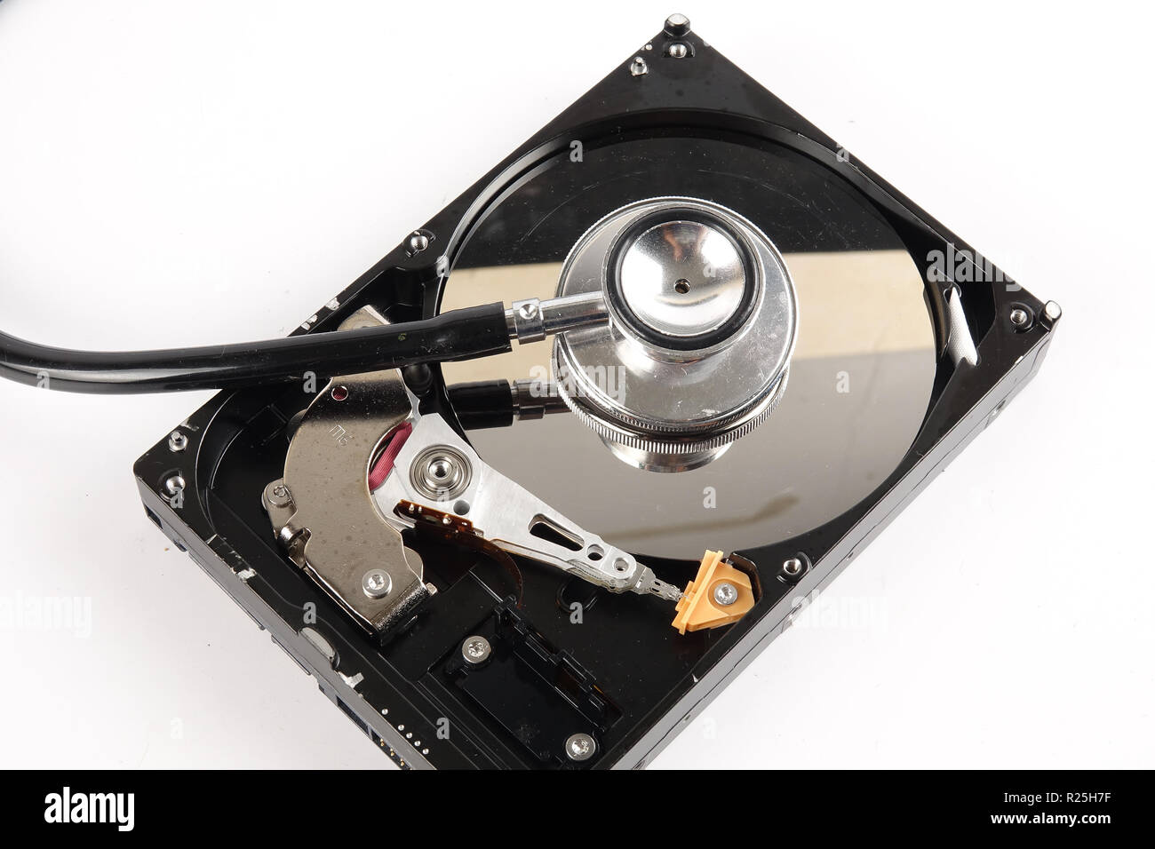 RECOVERY AND REPAIR TECHNOLOGY CONCEPT: Hard Disk Drive (HDD) with ...