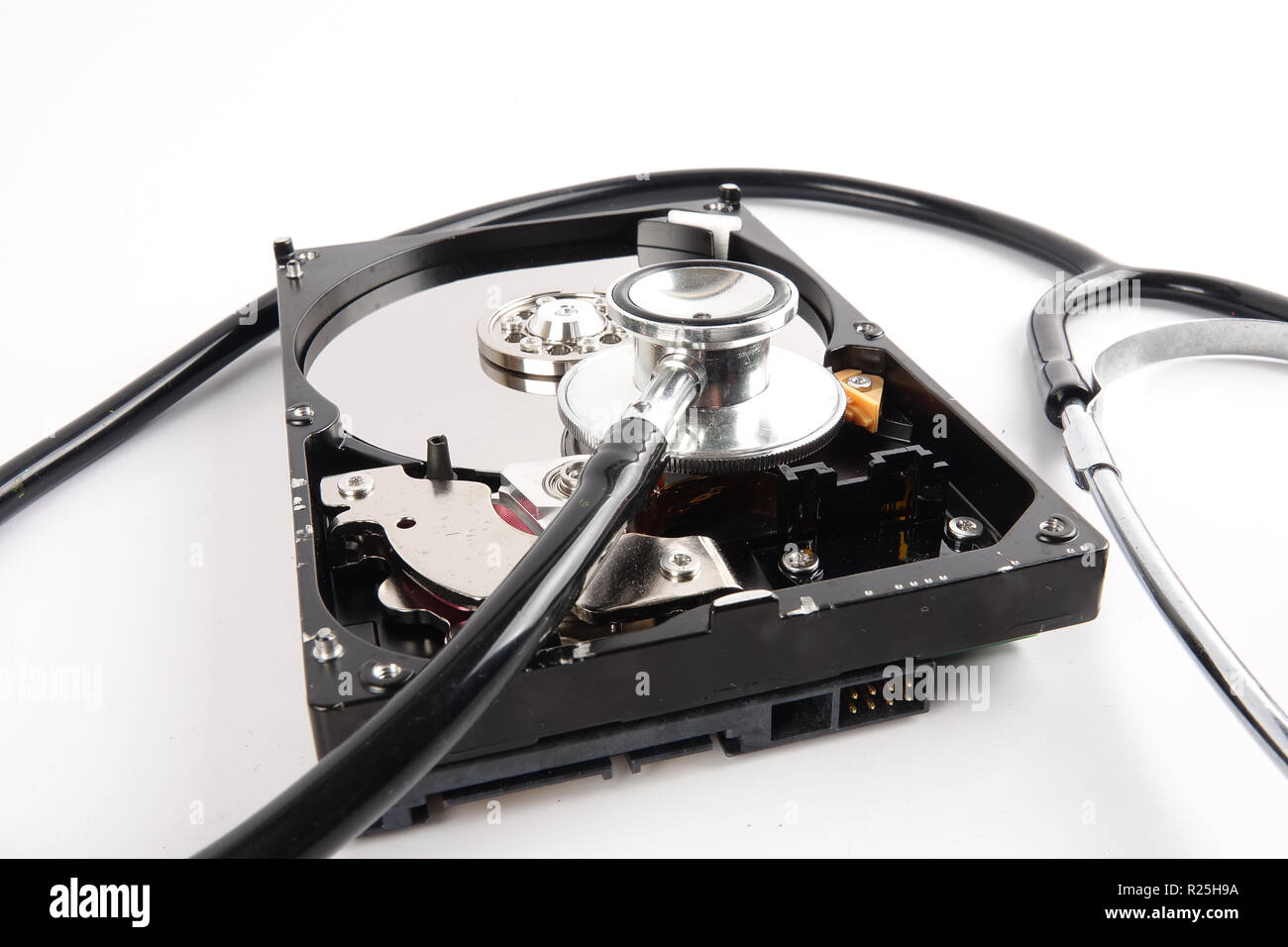 RECOVERY AND REPAIR TECHNOLOGY CONCEPT: Hard Disk Drive (HDD) with ...