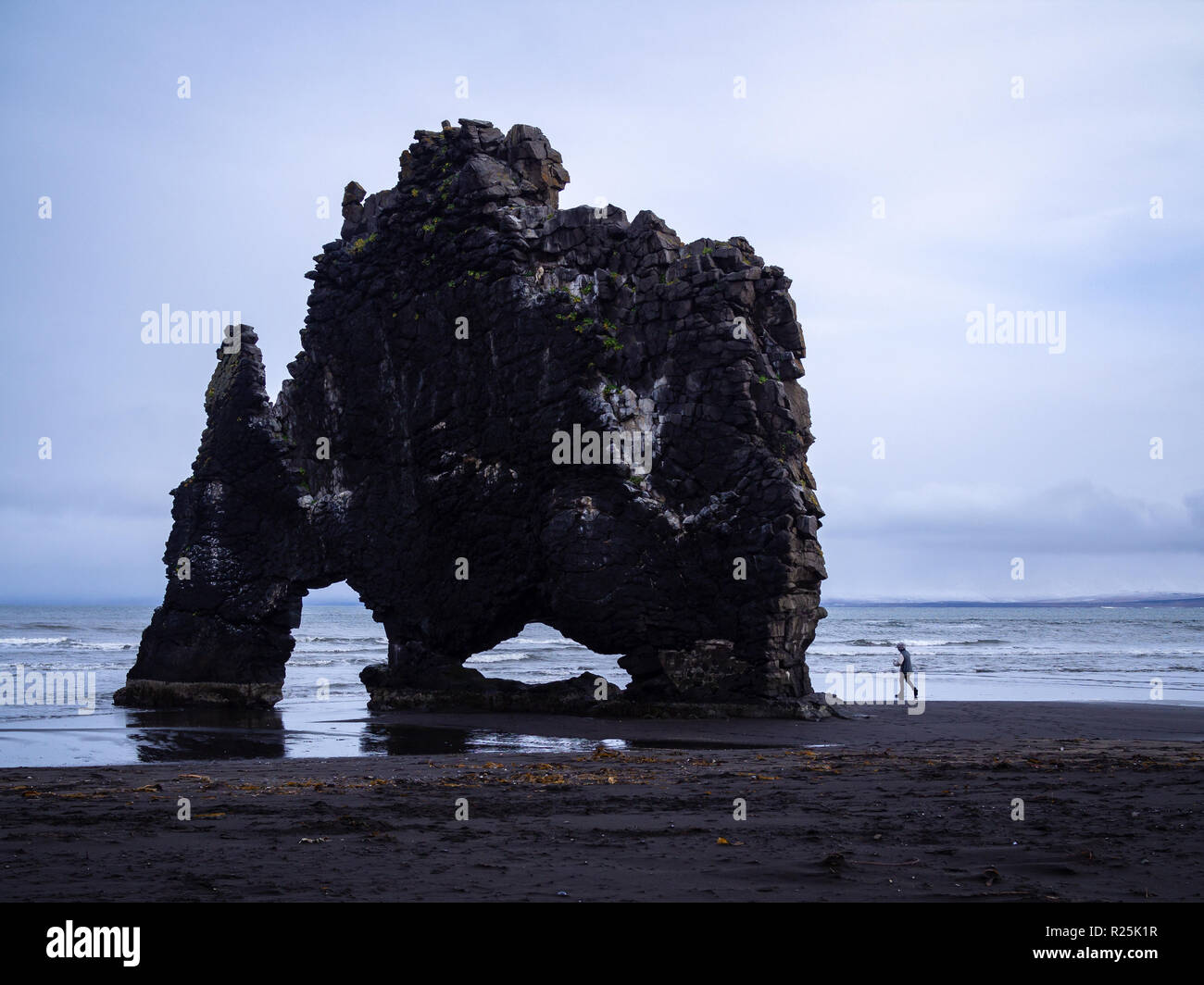 Basalt formation near hvitserkur hi-res stock photography and images ...