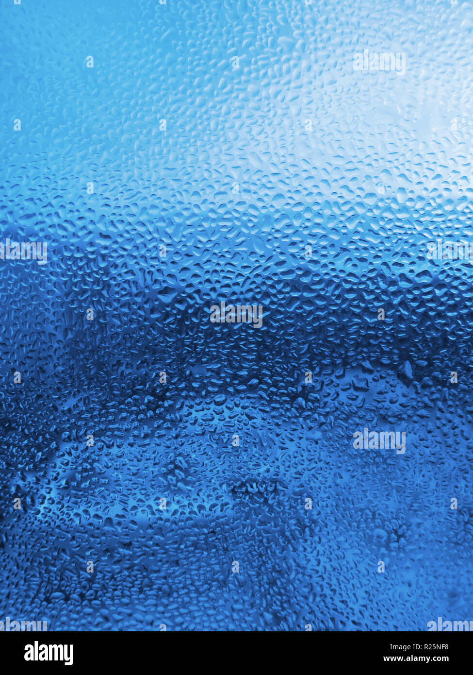 Vertical pattern of rain on window hi-res stock photography and images ...