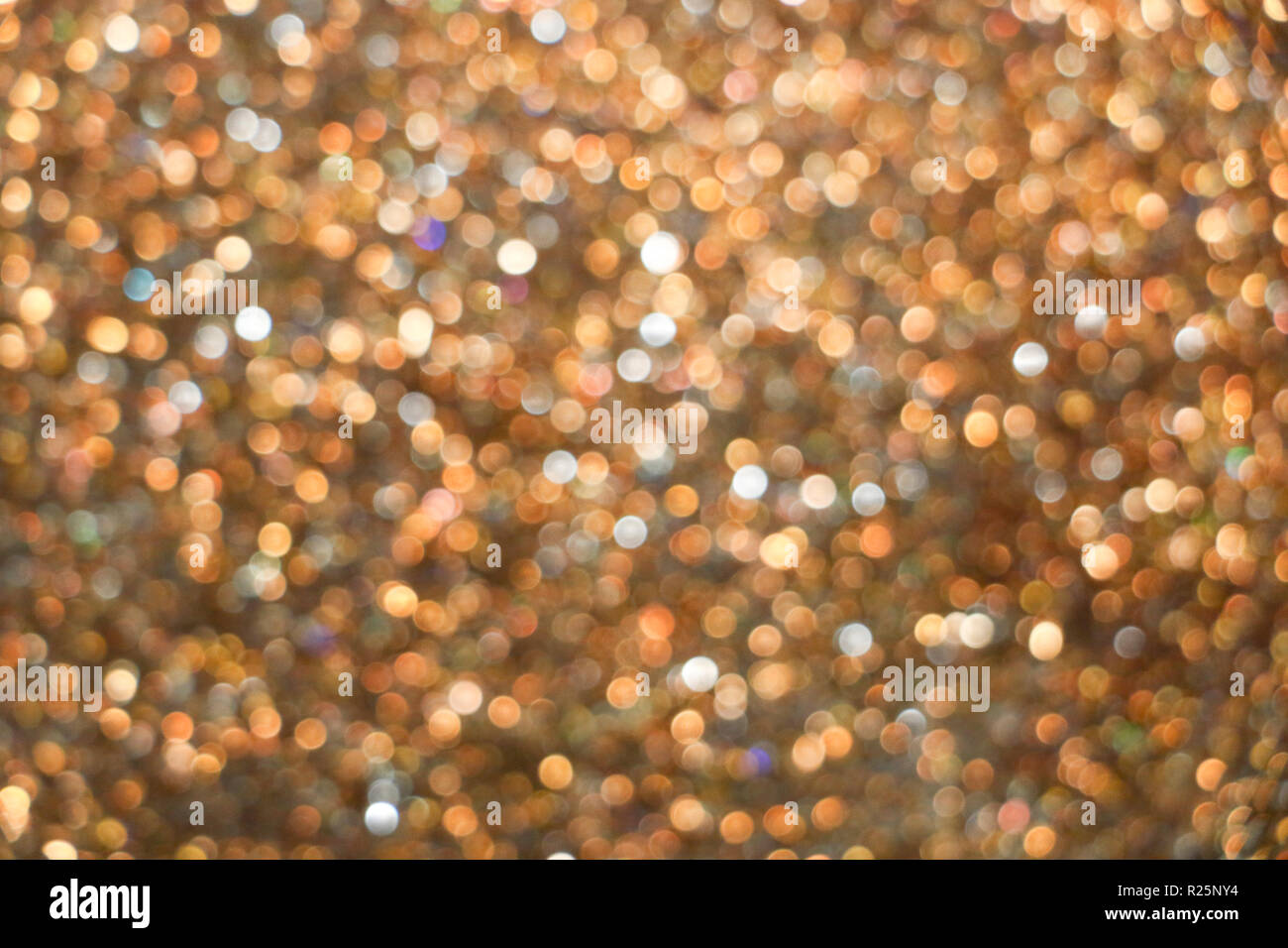 Golden bokeh background hi-res stock photography and images - Alamy