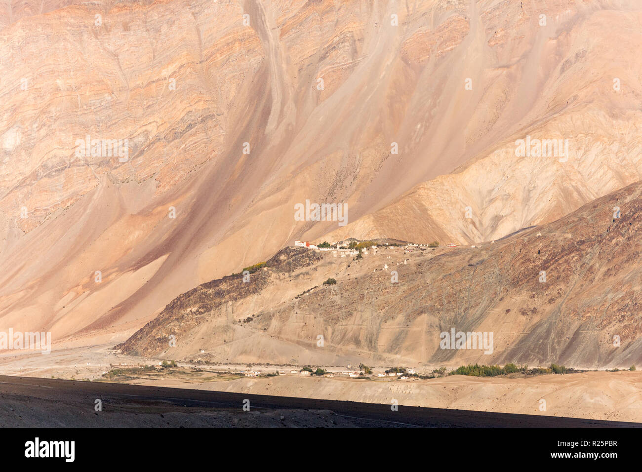 Monastery zanskar valley ladakh india hi-res stock photography and ...