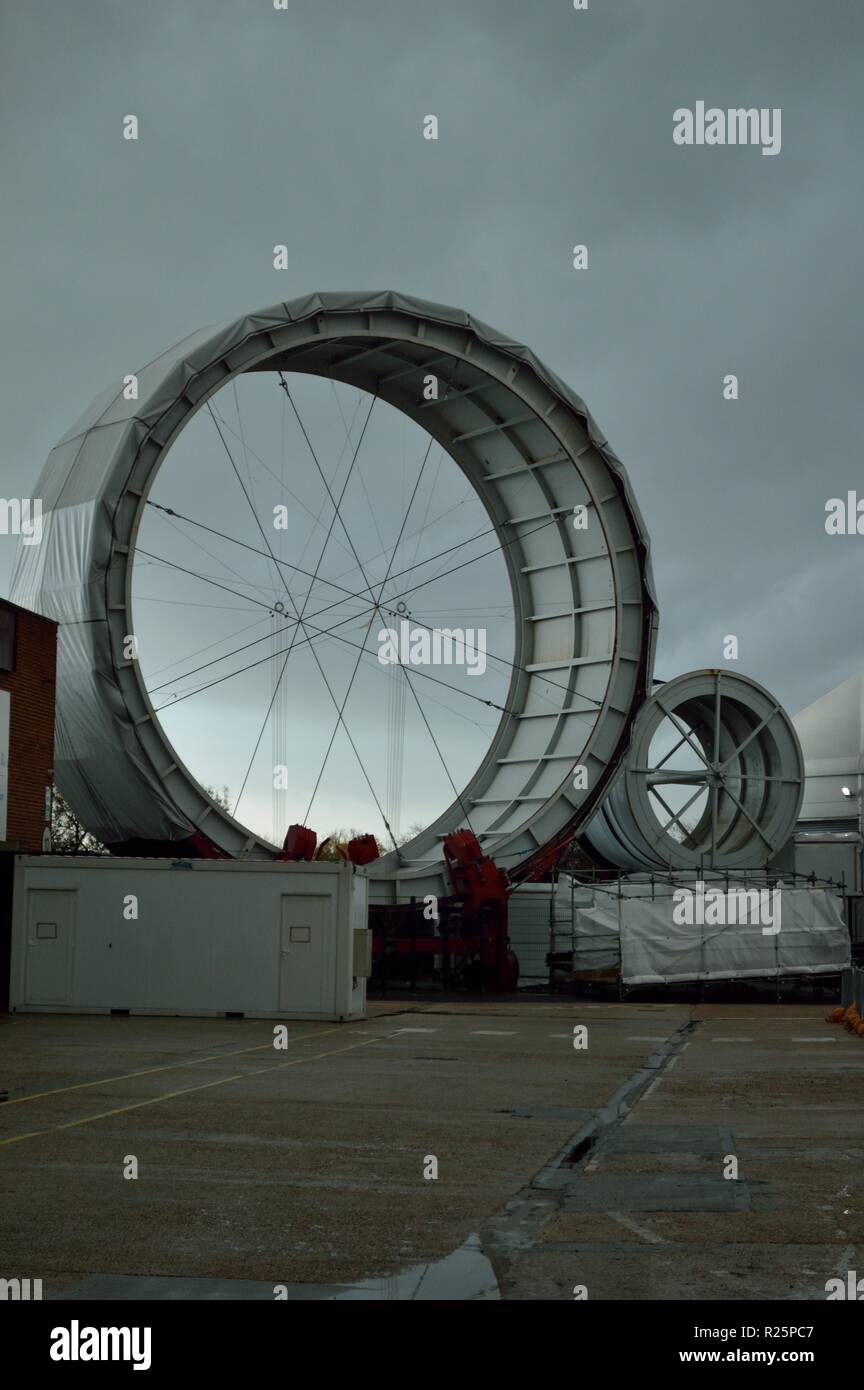 Cable laying ocean hi-res stock photography and images - Alamy