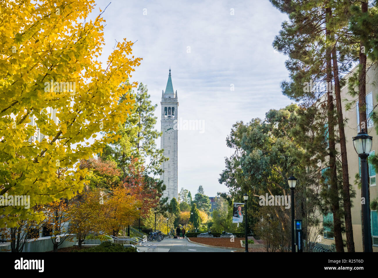 Uc berkeley hi-res stock photography and images - Alamy