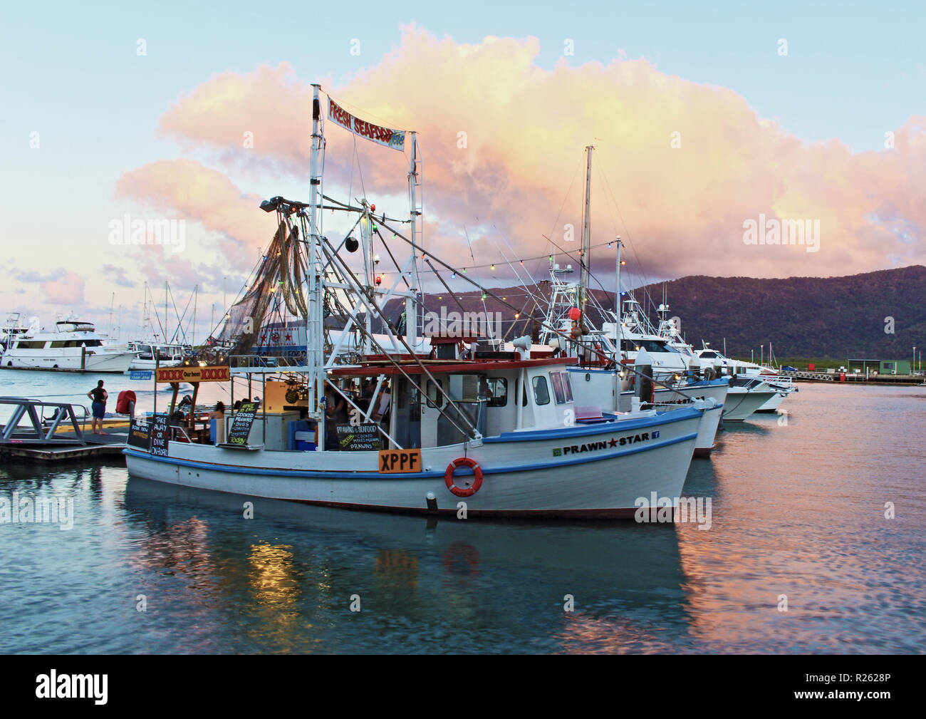 Cairns sunset sequence over a few minutes with clouds over East Trinity ...