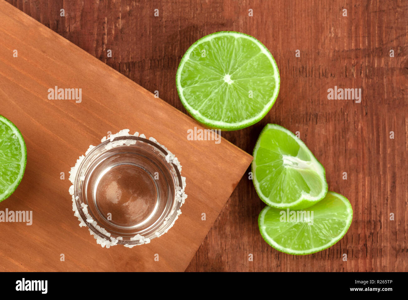 Lime wood textures hi-res stock photography and images - Alamy
