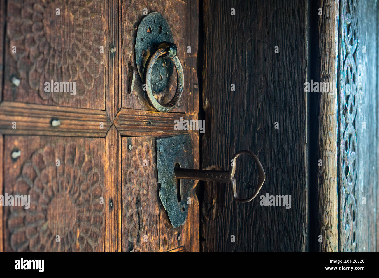 Big key hi-res stock photography and images - Alamy