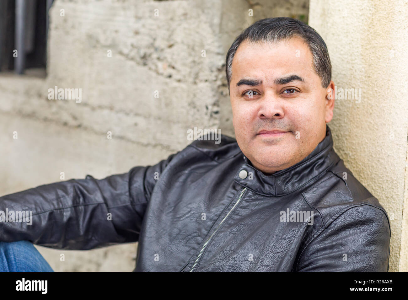 Headshot Portrait of Handsom Hispanic Man Stock Photo - Alamy
