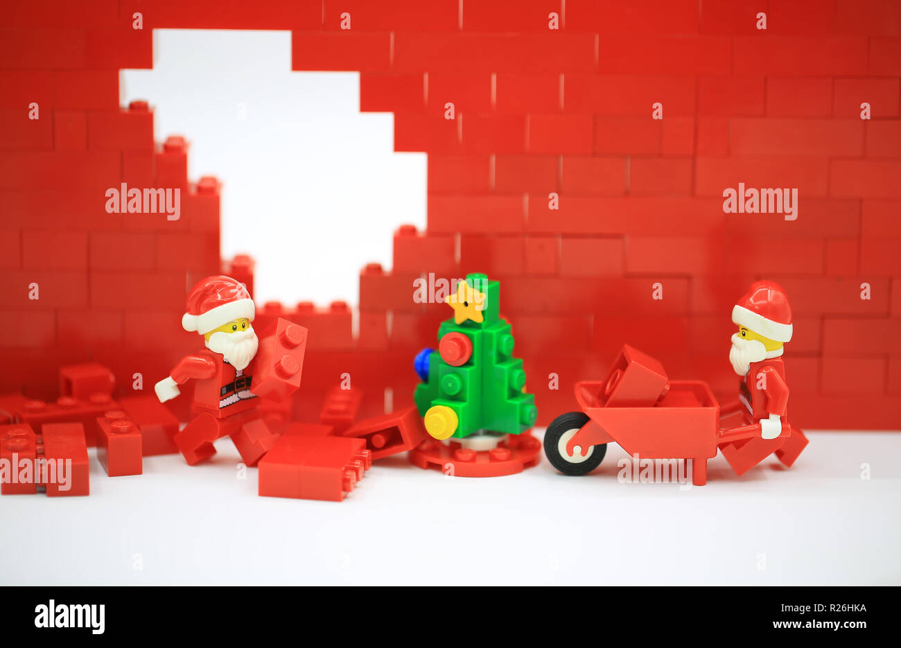 Lego man holiday hi-res stock photography and images - Alamy