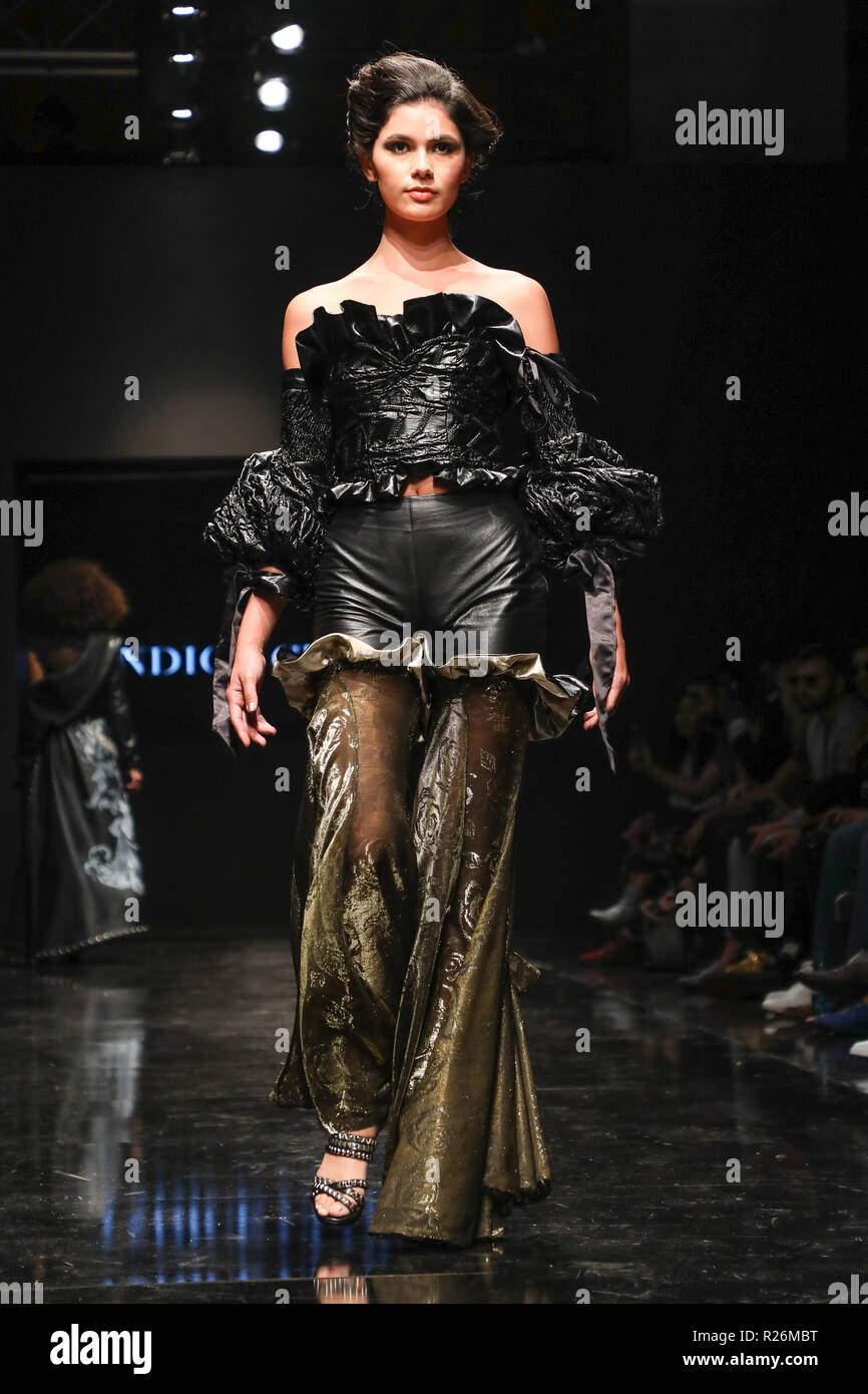 Los Angeles Fashion Week - Art Hearts Fashion - Candice Cuoco - Catwalk ...