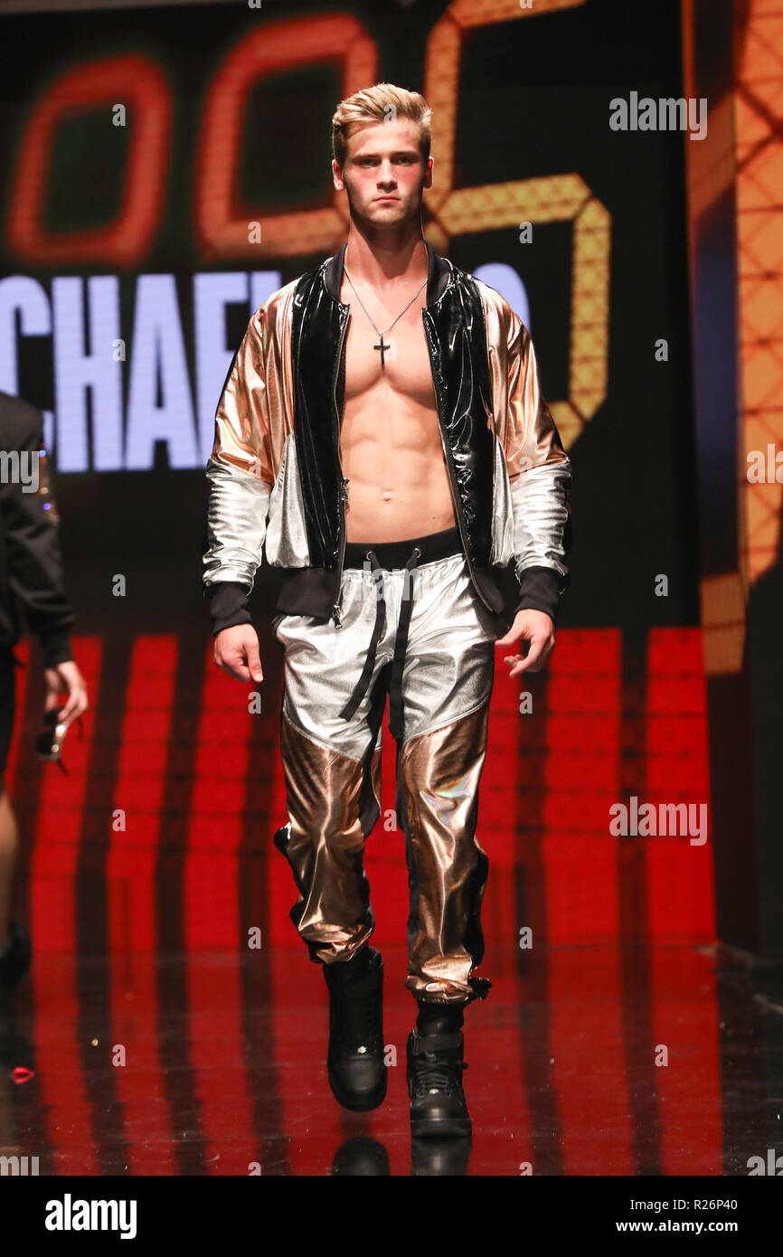 Los Angeles Fashion Week - Art Hearts Fashion - Michael Ngo - Catwalk ...