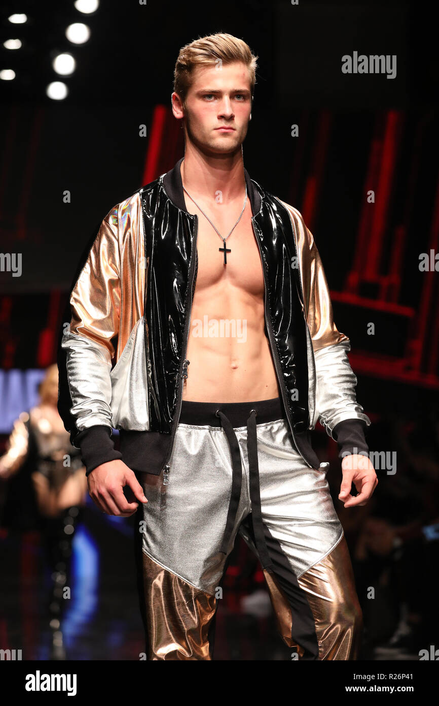 Los Angeles Fashion Week - Art Hearts Fashion - Michael Ngo - Catwalk ...