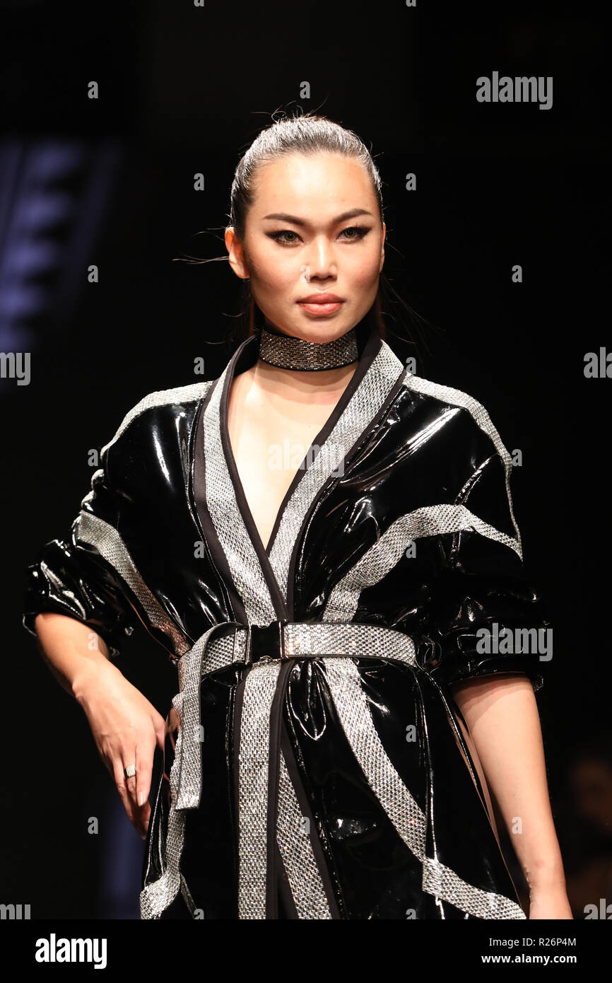 Los Angeles Fashion Week - Art Hearts Fashion - Michael Ngo - Catwalk ...