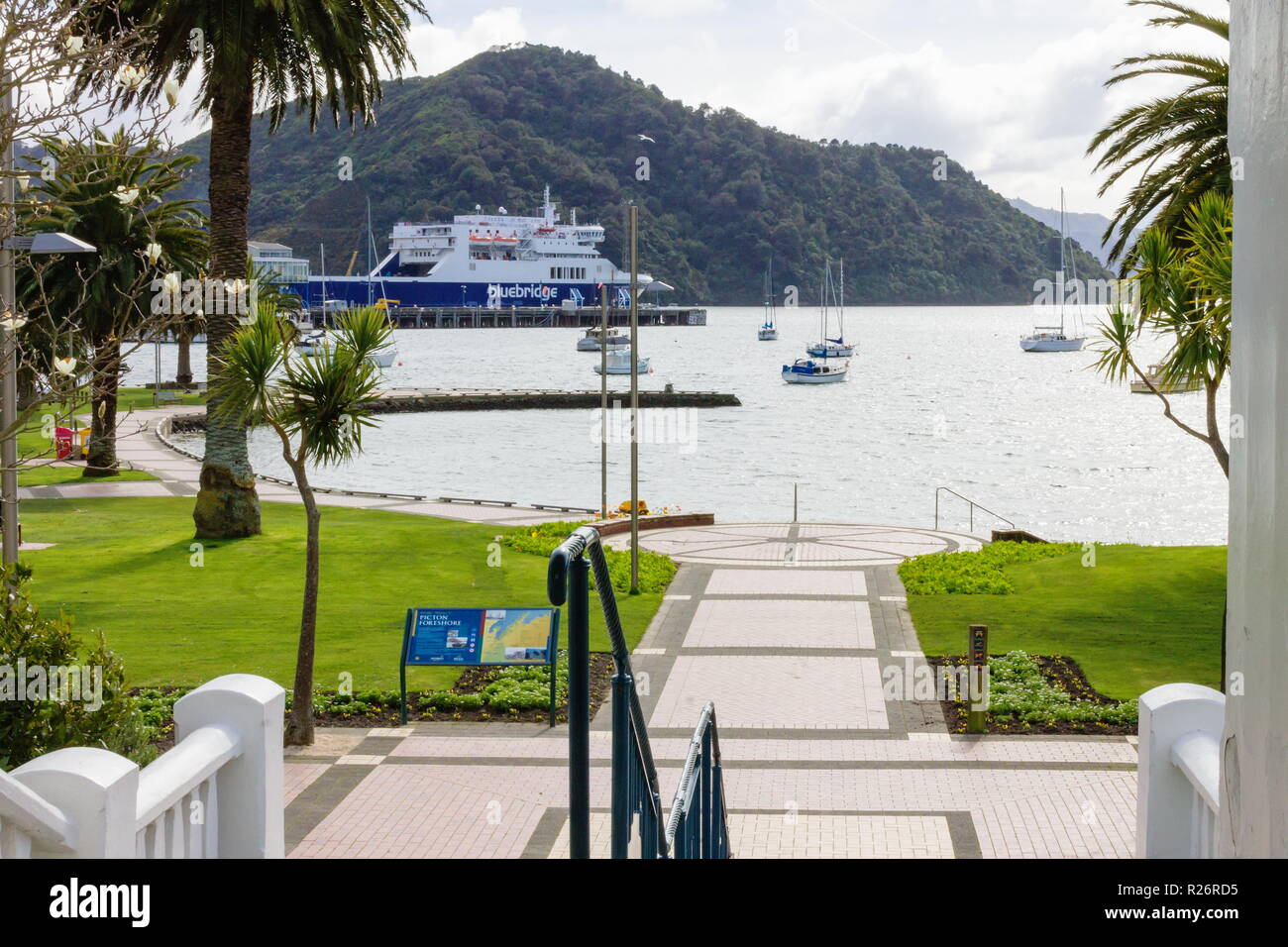 Picton new zealand hi-res stock photography and images - Alamy