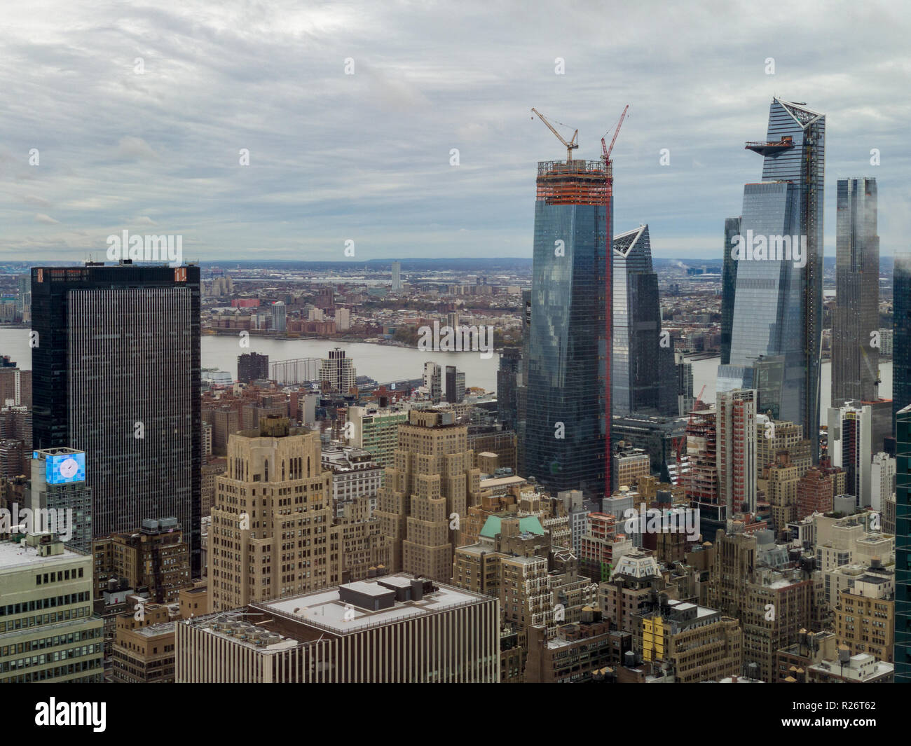 Aerial view of the New York City skyline and the construction of the ...