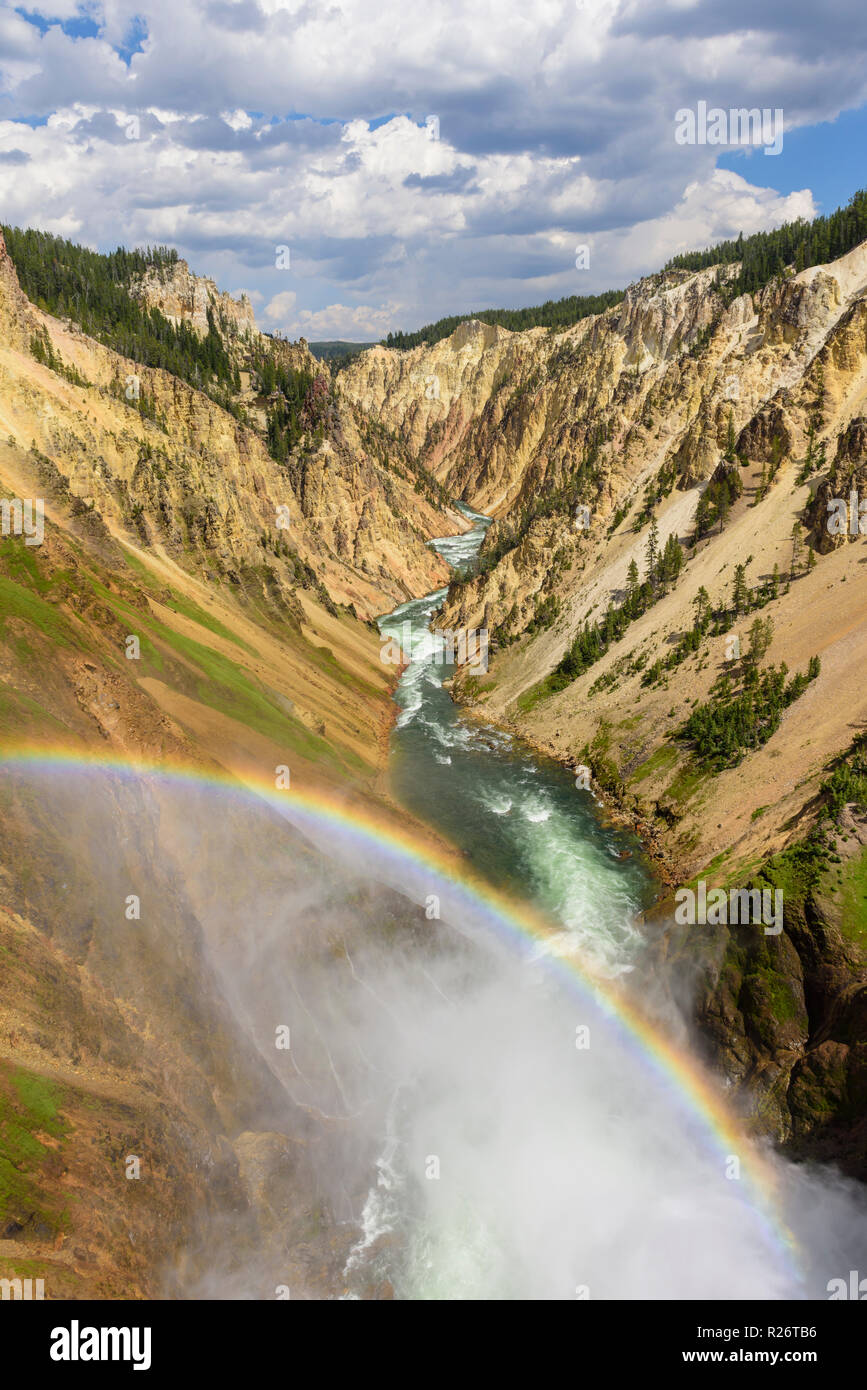 Upper yellowstone river valley hi-res stock photography and images - Alamy
