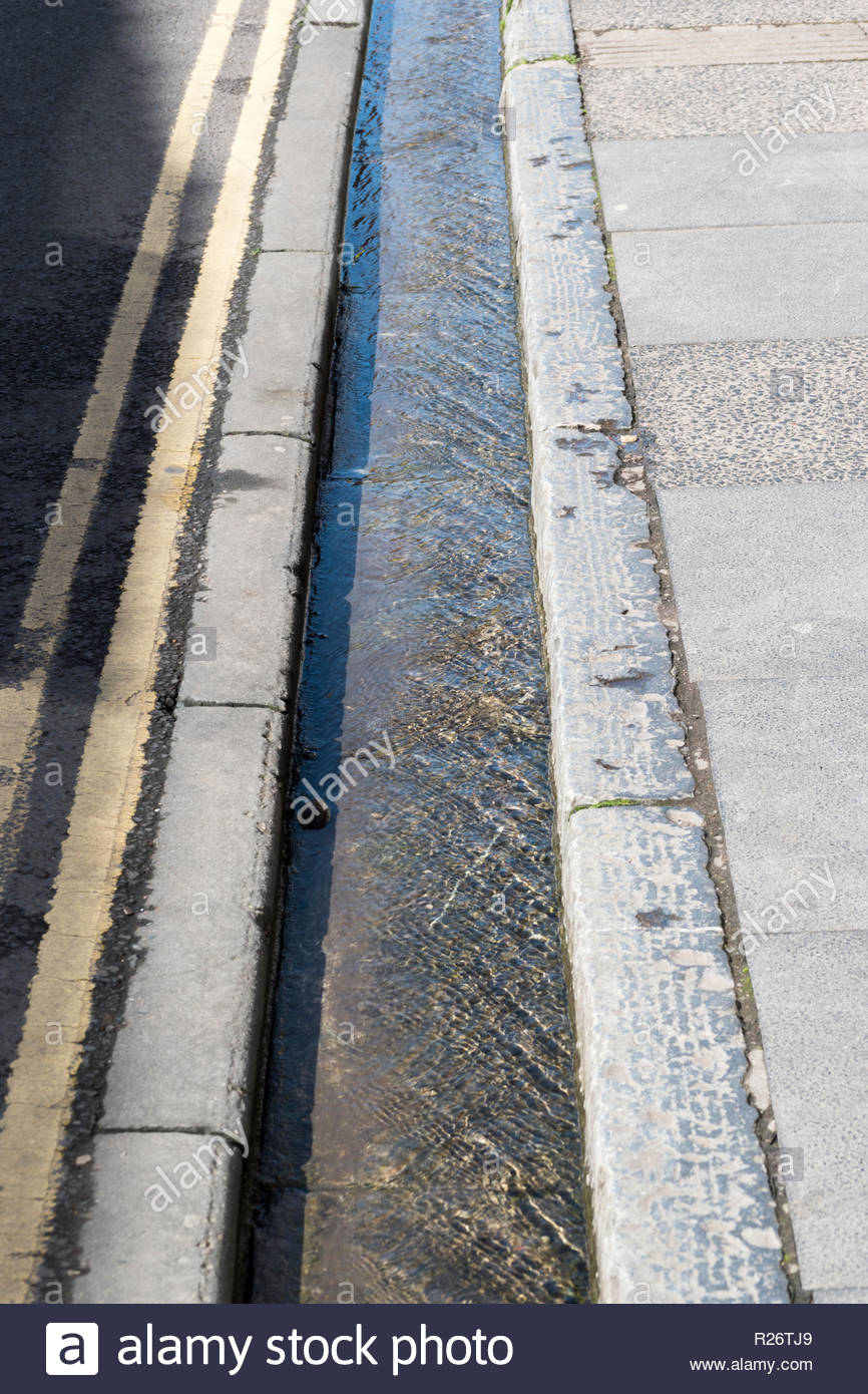 Urban Clearway Stock Photos & Urban Clearway Stock Images - Alamy