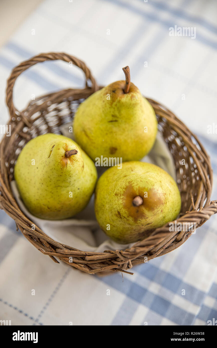 Collectionofpears hi-res stock photography and images - Alamy