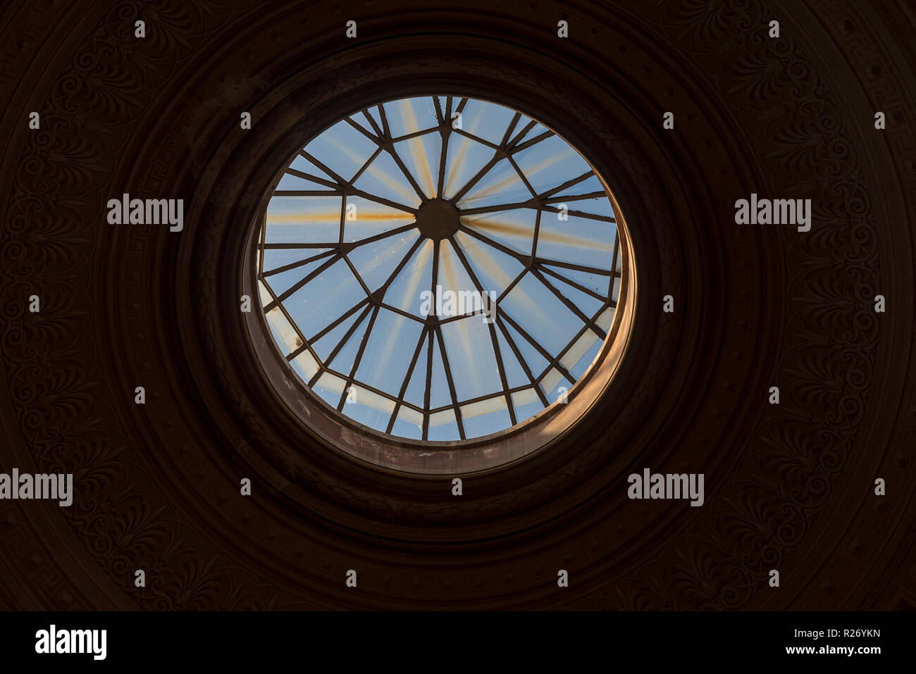 The round window in the ceiling of the Vatican. The attraction of the ...