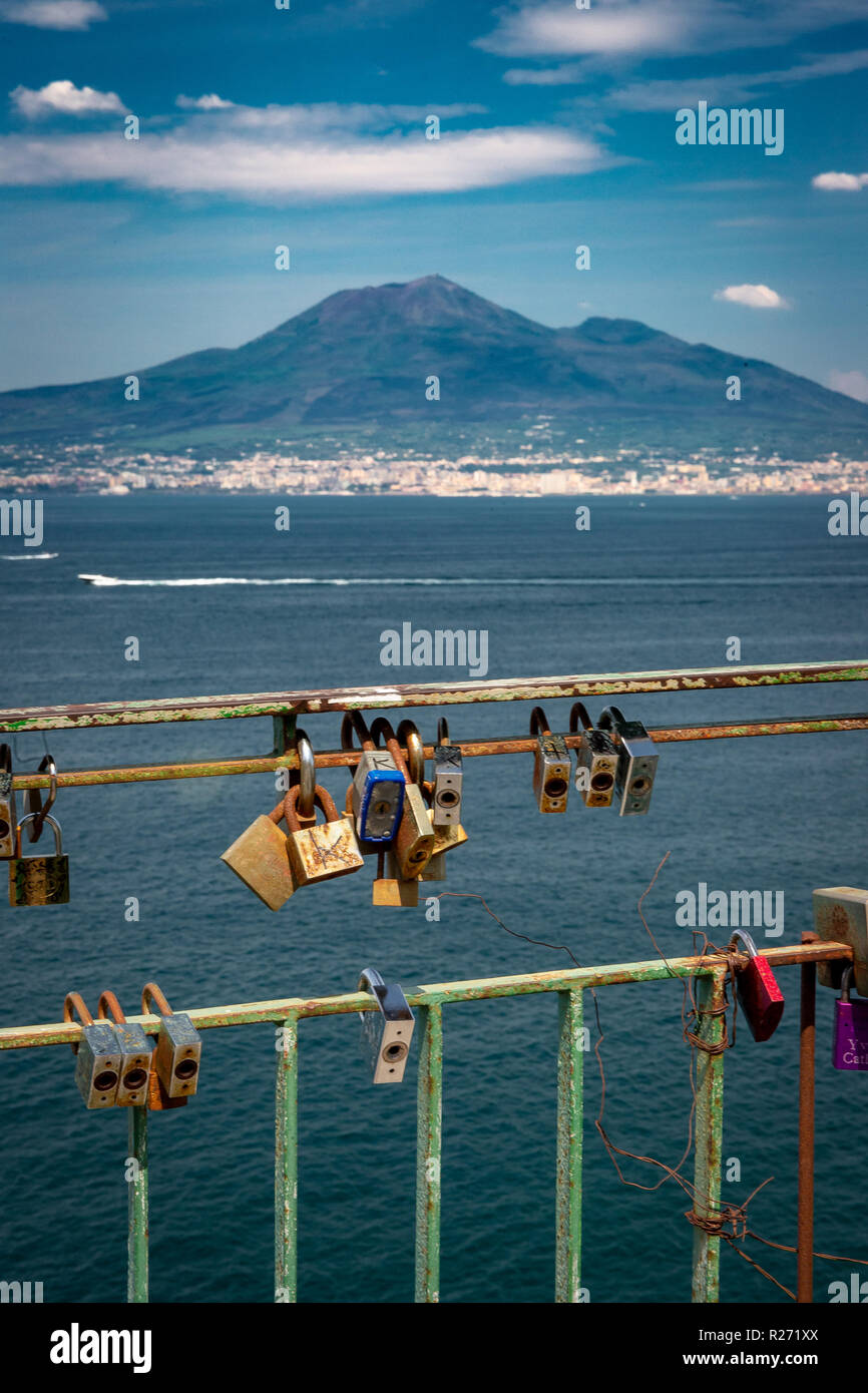 Collina comune hi-res stock photography and images - Alamy