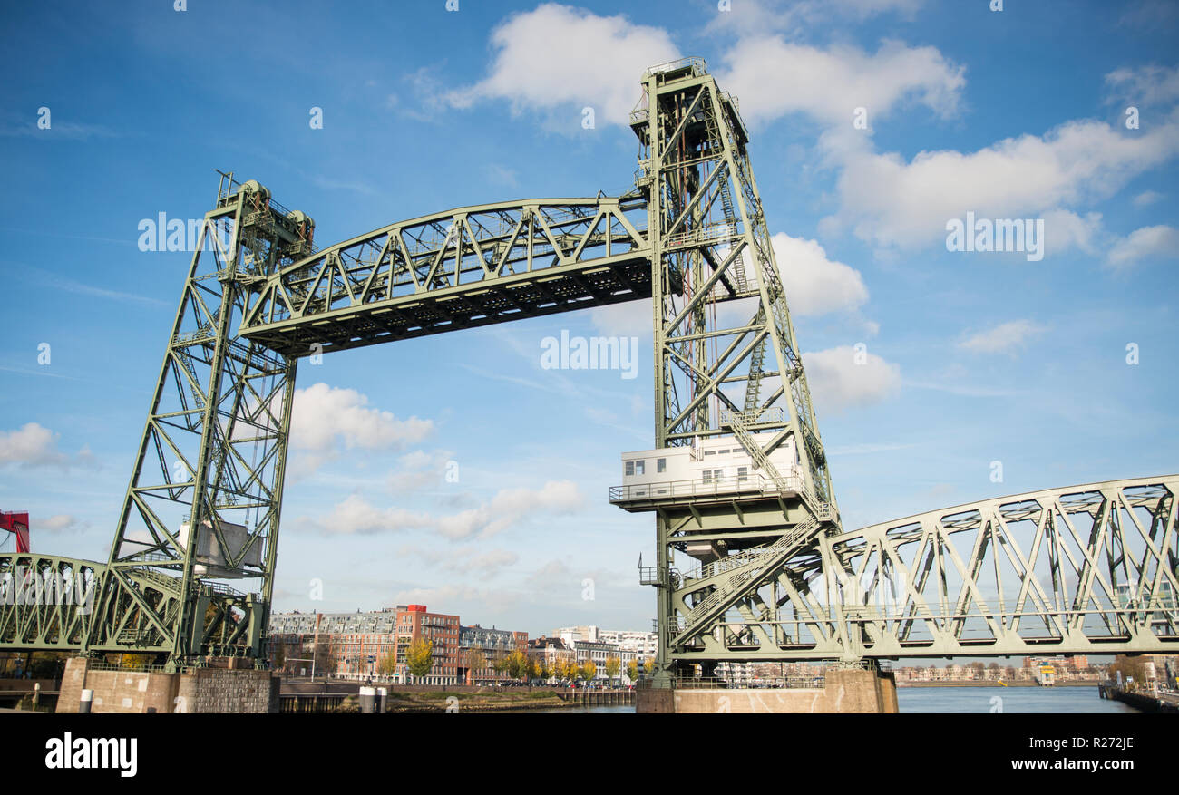 Rotterdam netherlands old railway bridge hi-res stock photography and ...